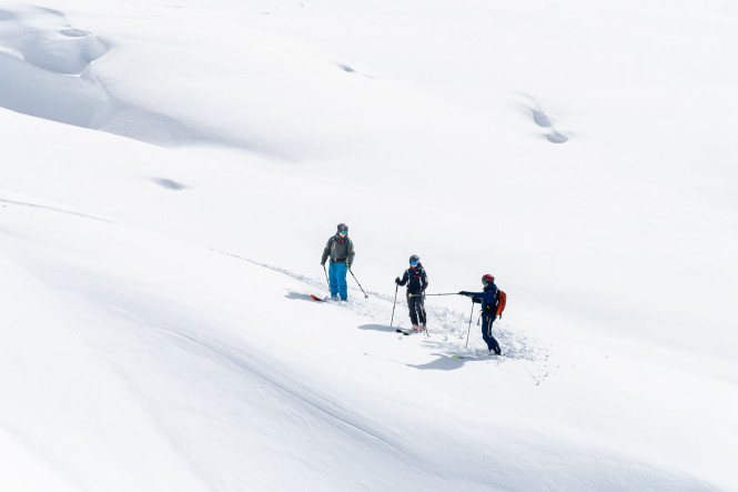 Winter Mountain Activities Without Skiing | Evolution 2