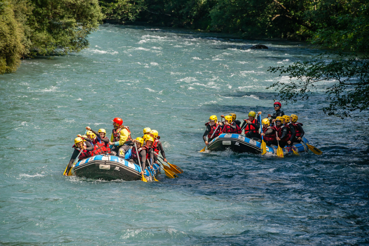 Guide pratique du rafting : conseils, sécurité et activités Evolution 2